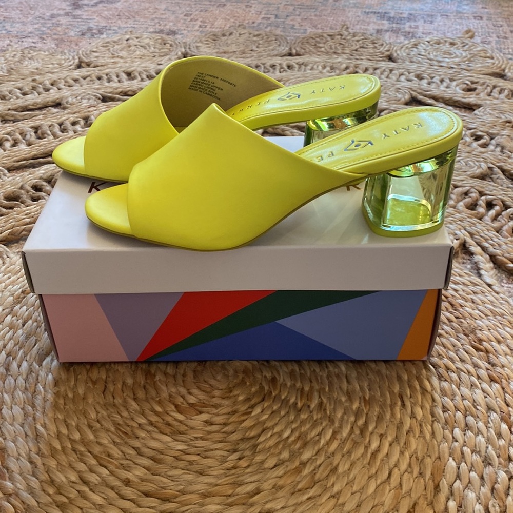 Nwt Katy Perry The Landen Neon Yellow Heels Sz 7 - Gem